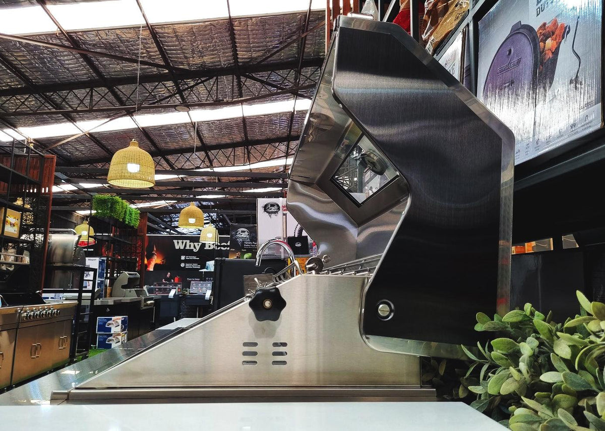 Everdure Neo Black Outdoor Kitchen with Sink & Storage Modules, Corner – Joe's BBQs