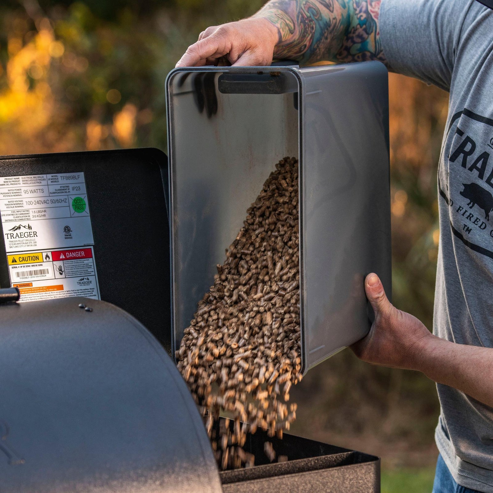 Traeger Staydry Pellet Bin, Lid and 9kg Pellets Bags Bundle – Joe's BBQs